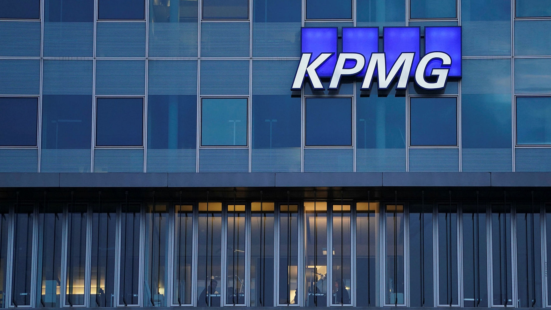A Conversation with KPMG - Advanced Fibre Cluster